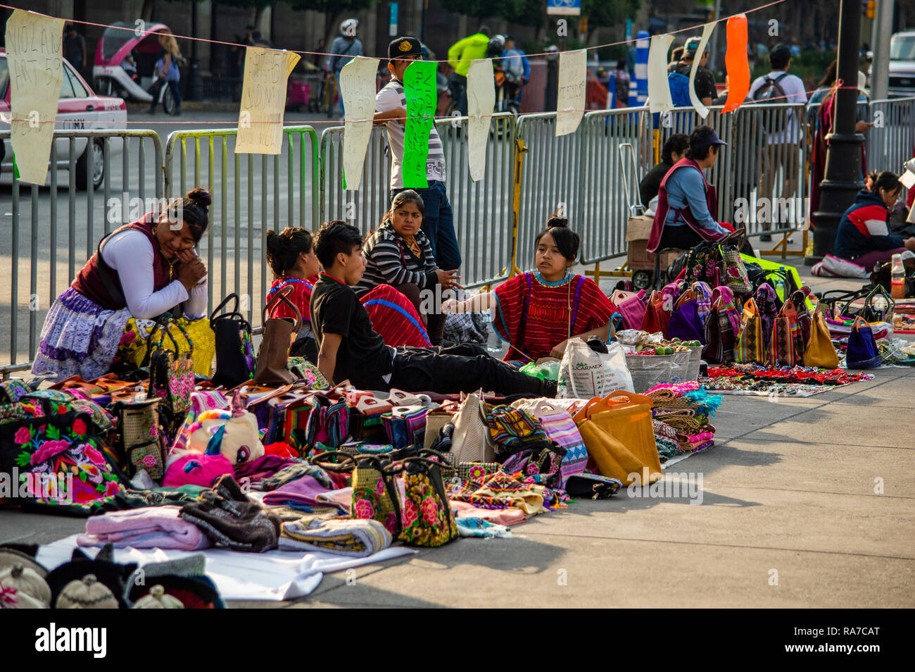 Mexican souvenirs mexico city -Fotos und -Bildmaterial in hoher ...