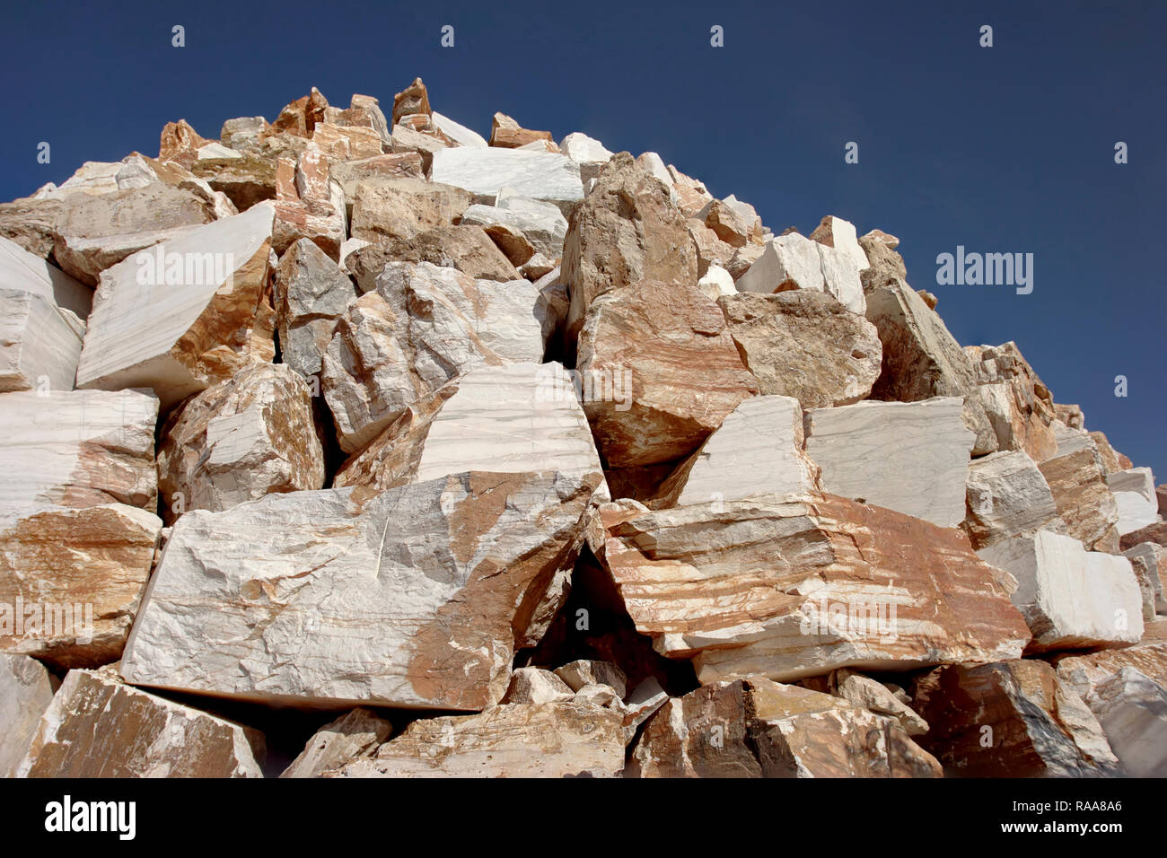 Marmor aus estremoz -Fotos und -Bildmaterial in hoher Auflösung – Alamy