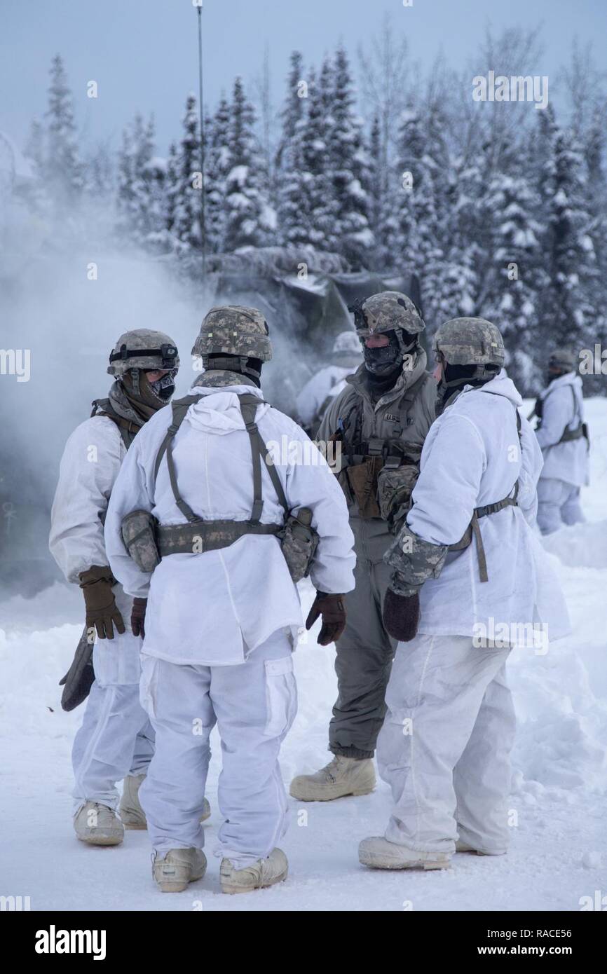 M119a2 105 mm haubitze -Fotos und -Bildmaterial in hoher Auflösung – Alamy