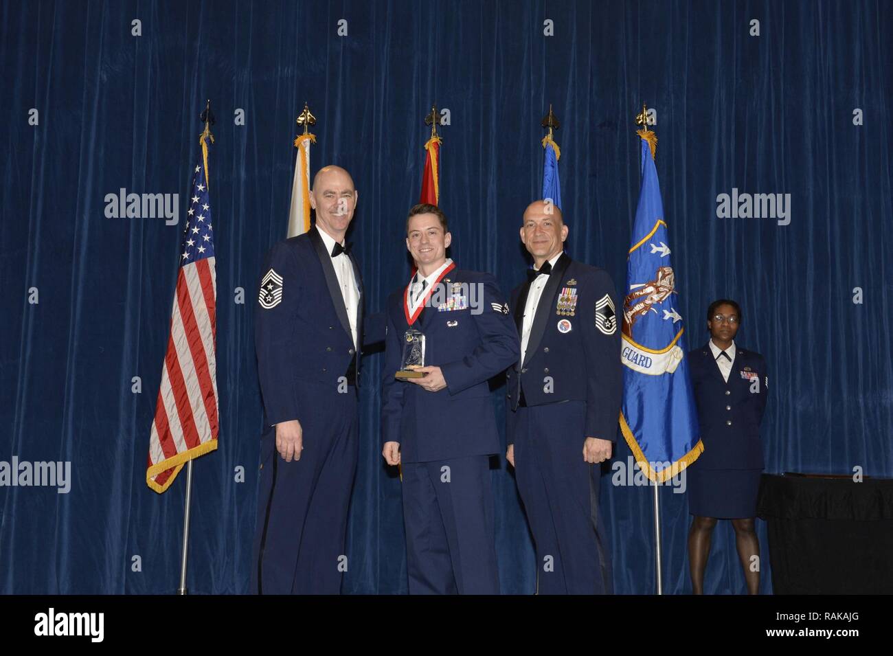 Älterer Flieger Alex Luft empfängt die Leadership Award für Flieger ...