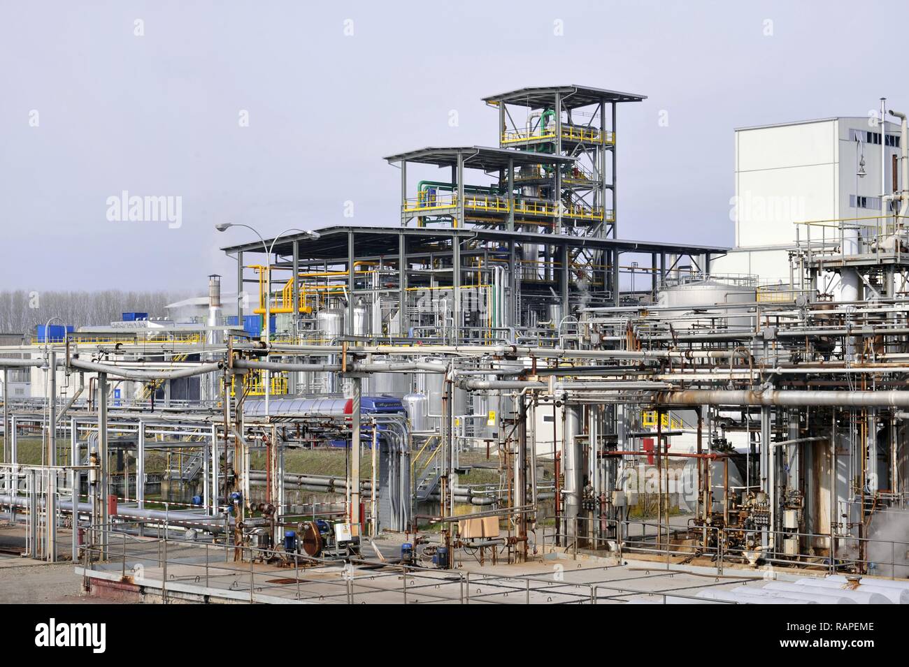 Oxem Raffinerie in Mezzana Bigli (Pavia, Italien), Produktion von ...