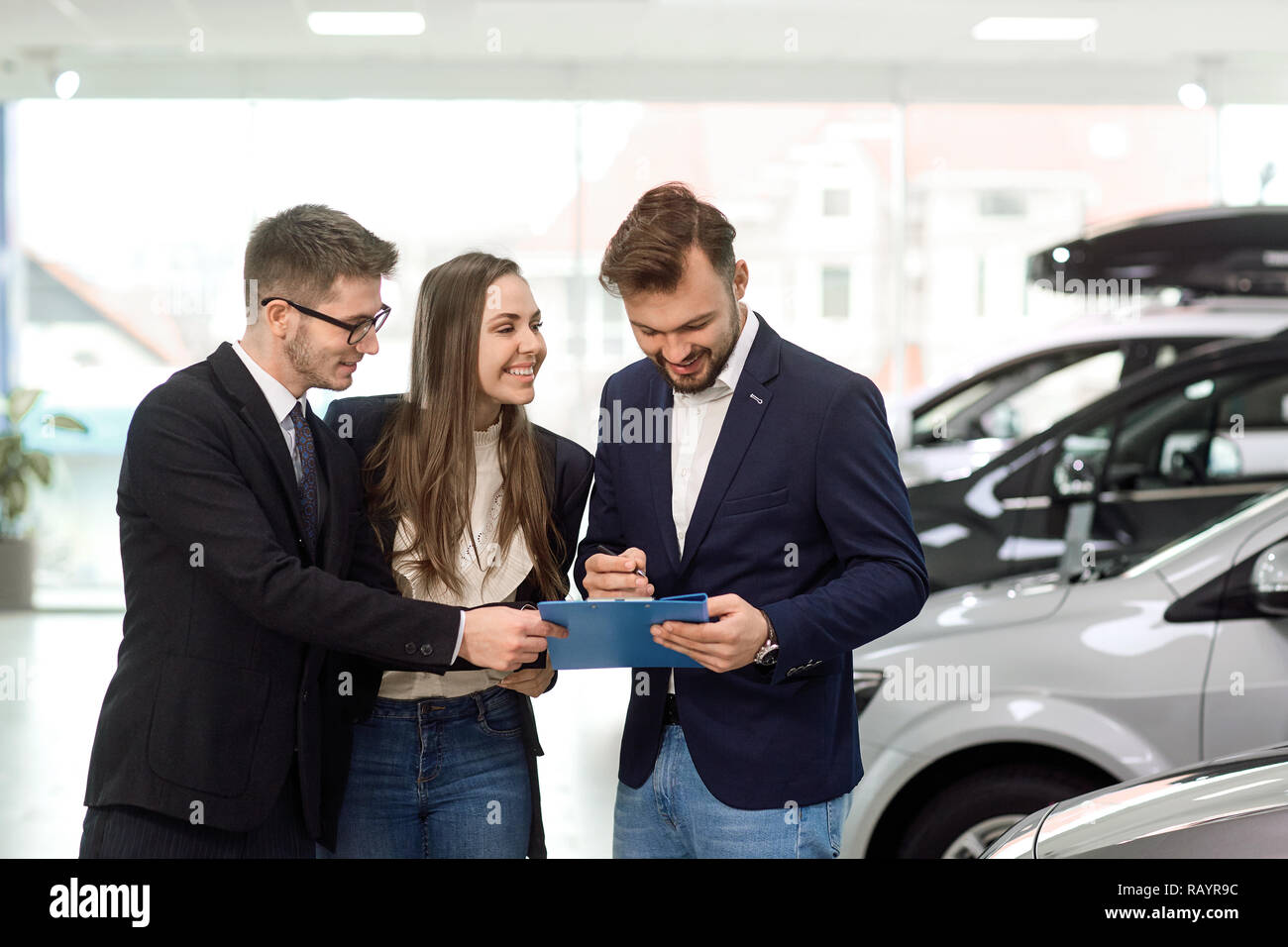 Auto handler -Fotos und -Bildmaterial in hoher Auflösung – Alamy