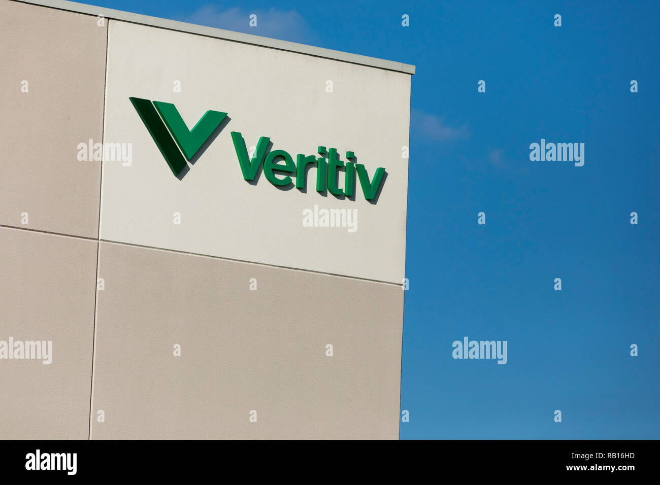 Ein logo Zeichen außerhalb einer Anlage durch die Veritiv Corporation ...