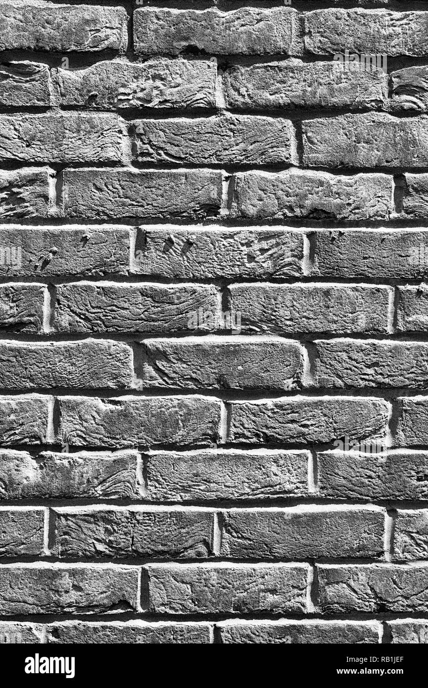 Schwarzer mauerziegel -Fotos und -Bildmaterial in hoher Auflösung ...