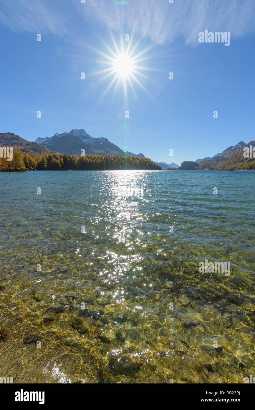 Lake silsersee -Fotos und -Bildmaterial in hoher Auflösung – Alamy