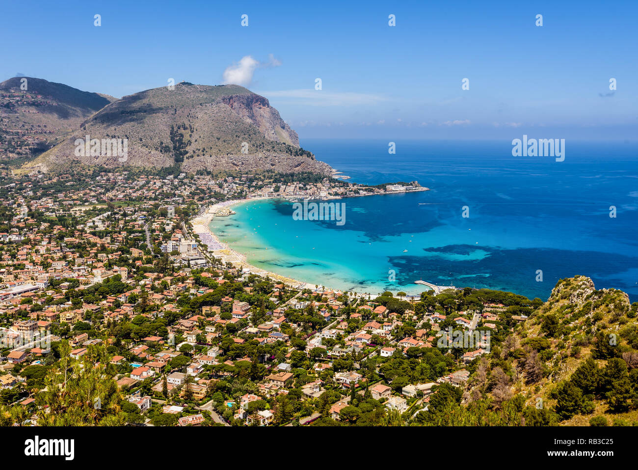 Bucht Von Mondello Stockfotos und -bilder Kaufen - Alamy