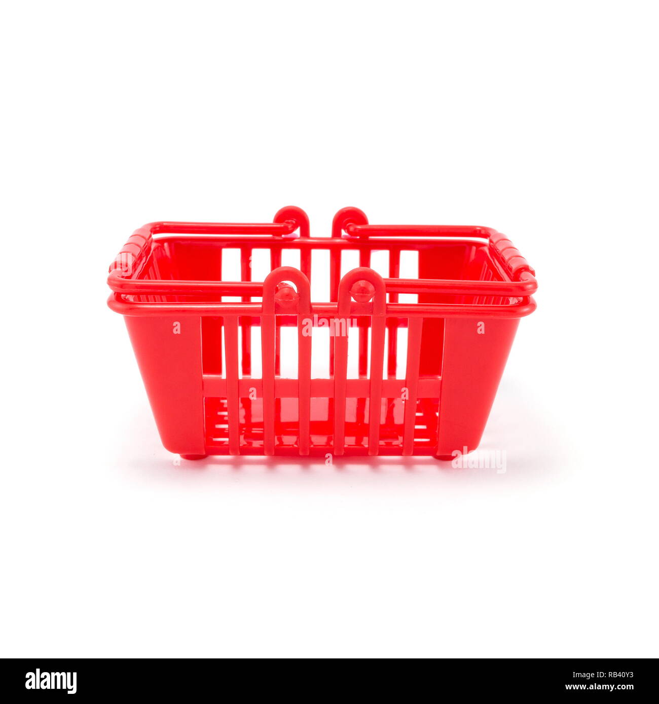 Roter Kunststoffkorb Stockfotos und -bilder Kaufen - Alamy