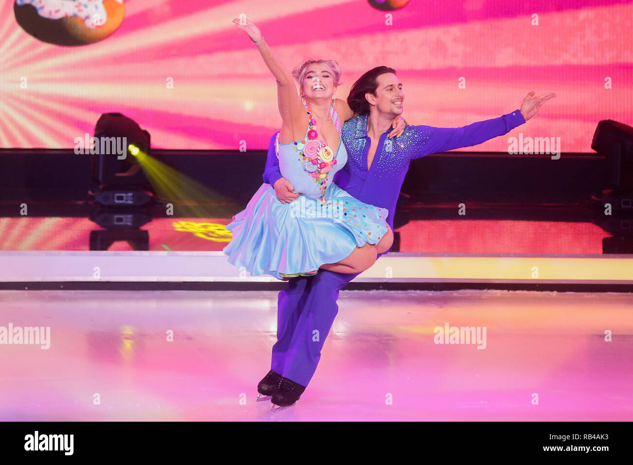 06. Januar 2019, Nordrhein-Westfalen, Köln: Sarina Nowak, Curvy Model ...