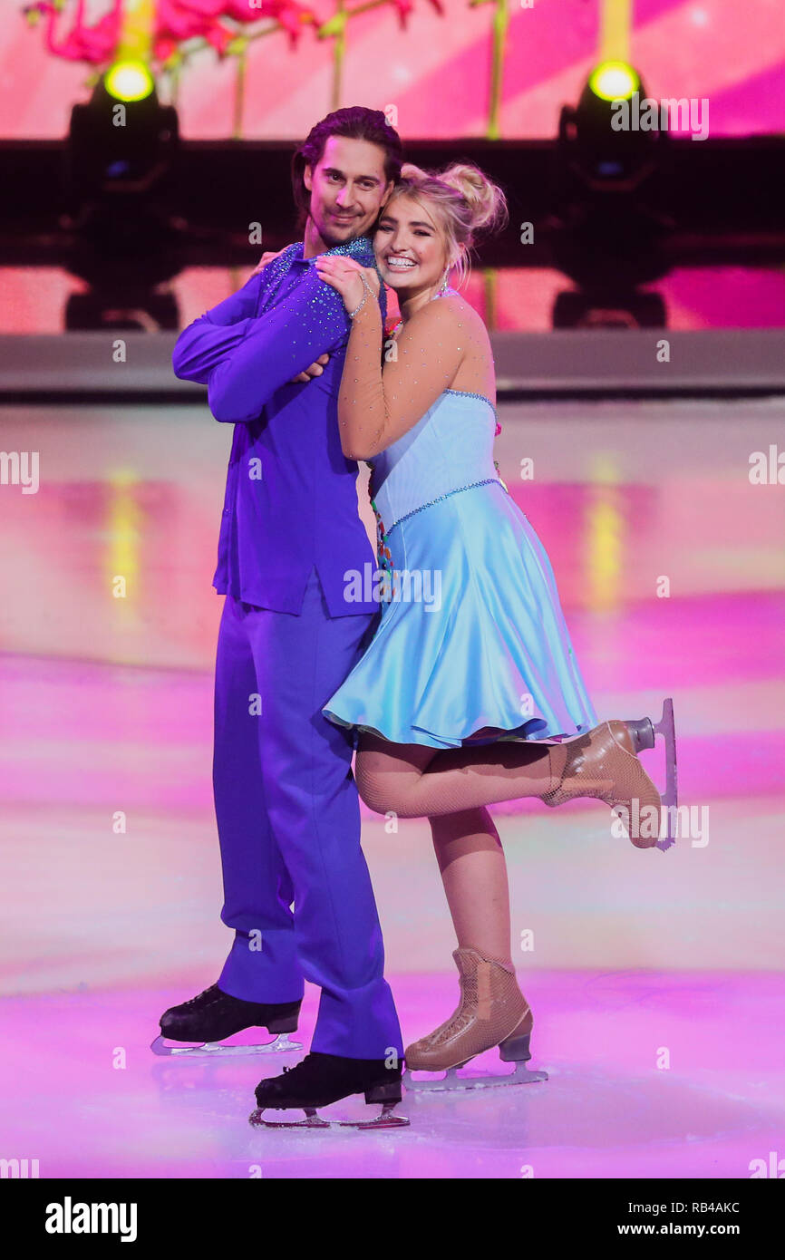 06. Januar 2019, Nordrhein-Westfalen, Köln: Sarina Nowak, Curvy Model ...