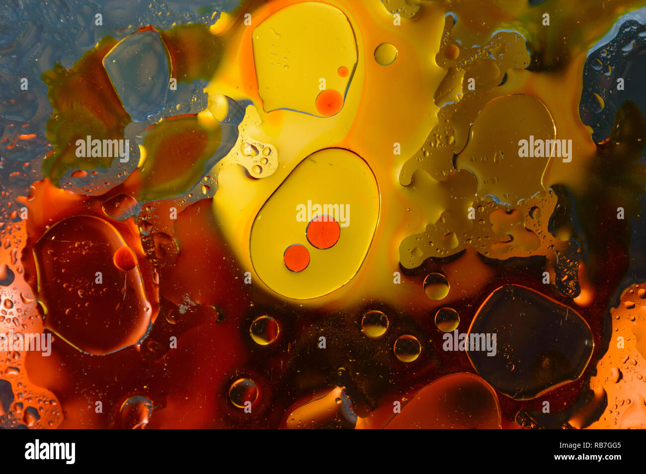 Aqua wasser -Fotos und -Bildmaterial in hoher Auflösung – Alamy