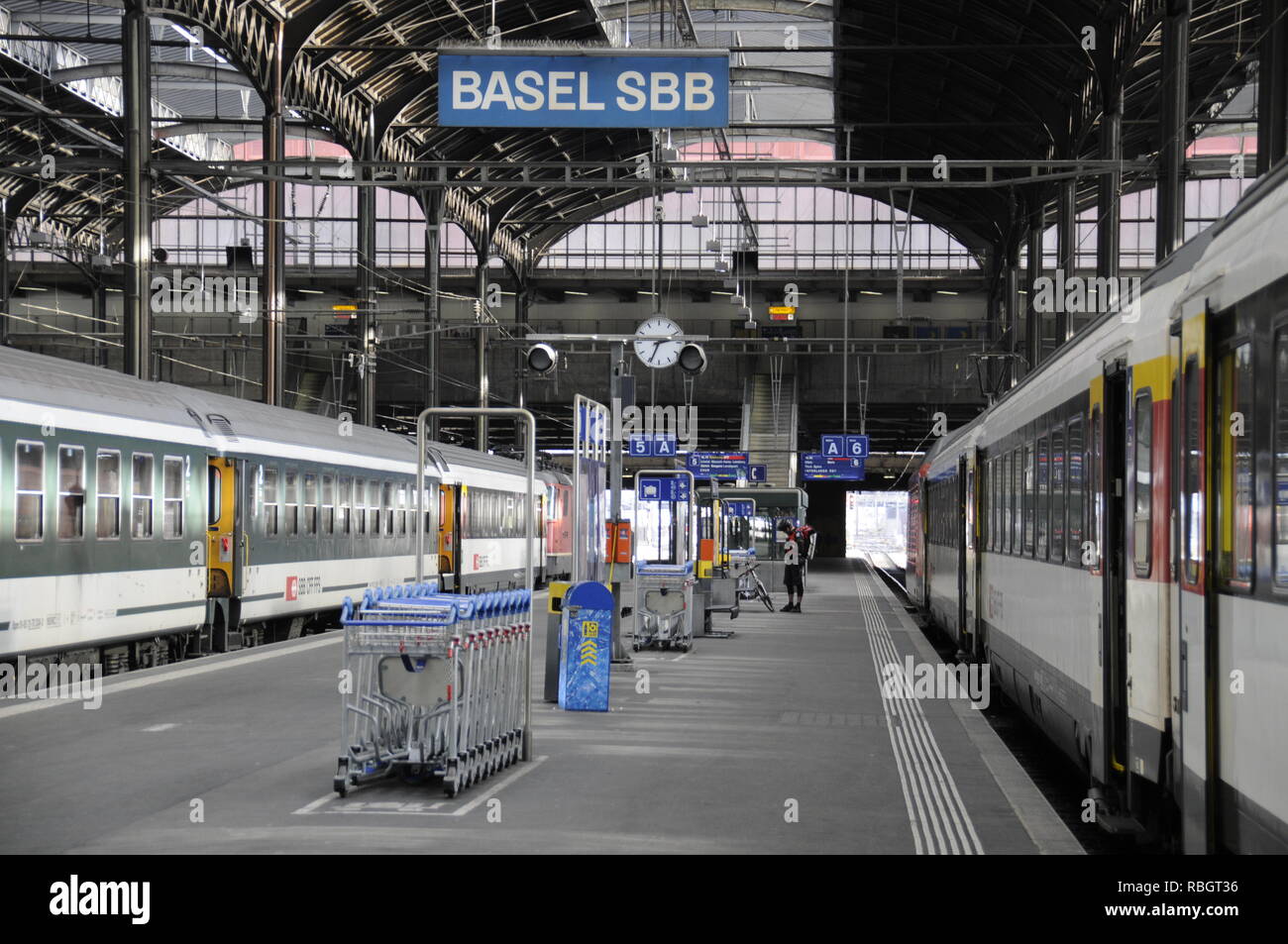 Basel Sbb Bahnhof Stockfotos und -bilder Kaufen - Alamy