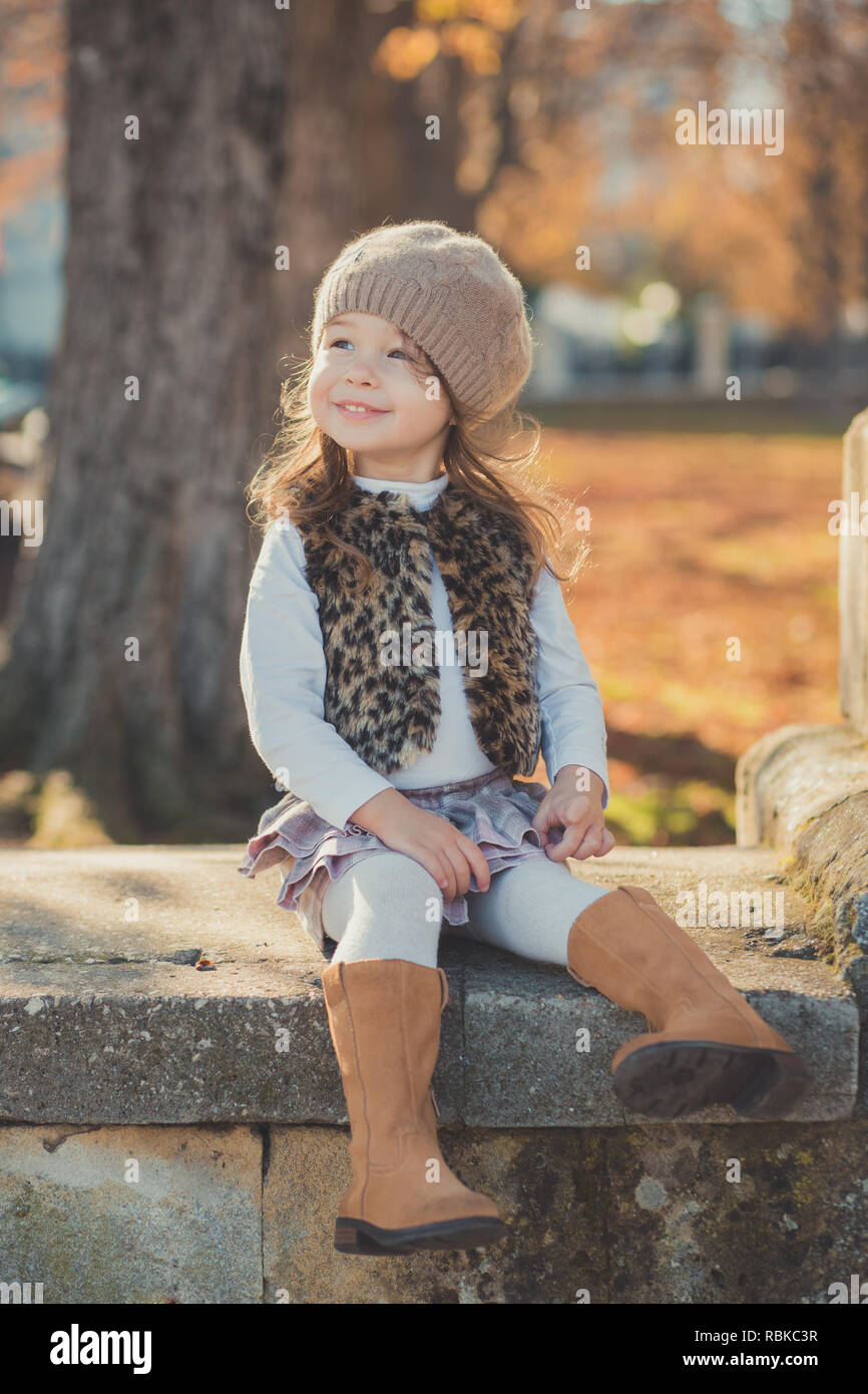 Pinup girl hot -Fotos und -Bildmaterial in hoher Auflösung – Alamy