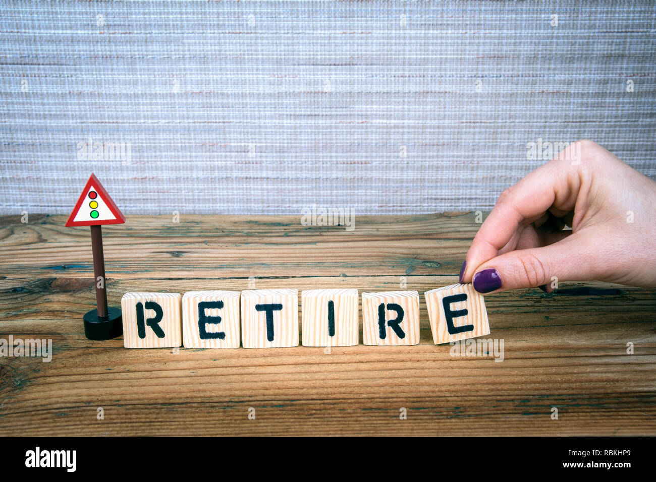 Arbeit ruhestand zeichen -Fotos und -Bildmaterial in hoher Auflösung ...