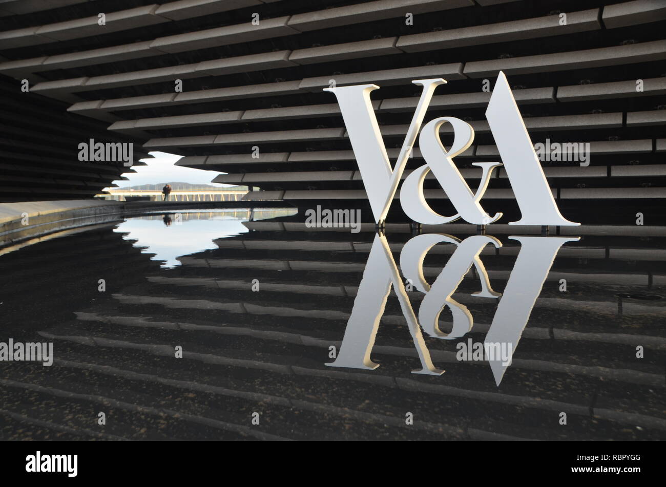 Victoria und albert logo -Fotos und -Bildmaterial in hoher Auflösung ...