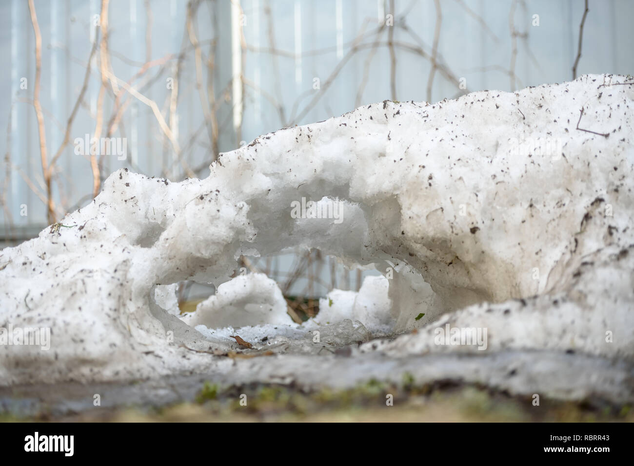 Schmelzender dreck -Fotos und -Bildmaterial in hoher Auflösung – Alamy