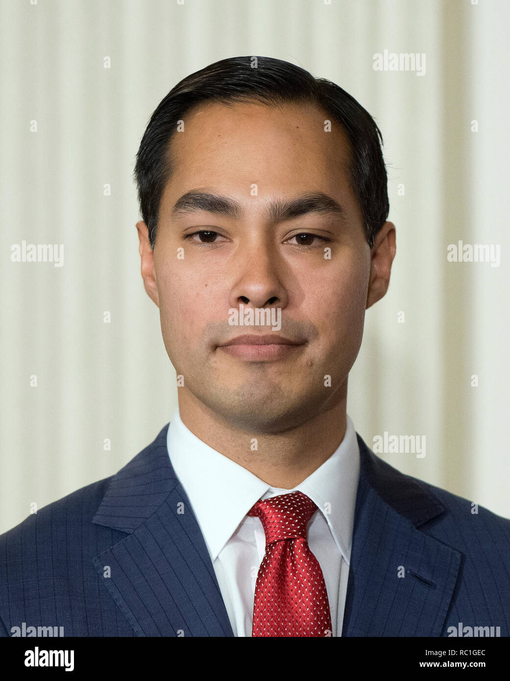 Hud sekretär donovan -Fotos und -Bildmaterial in hoher Auflösung – Alamy