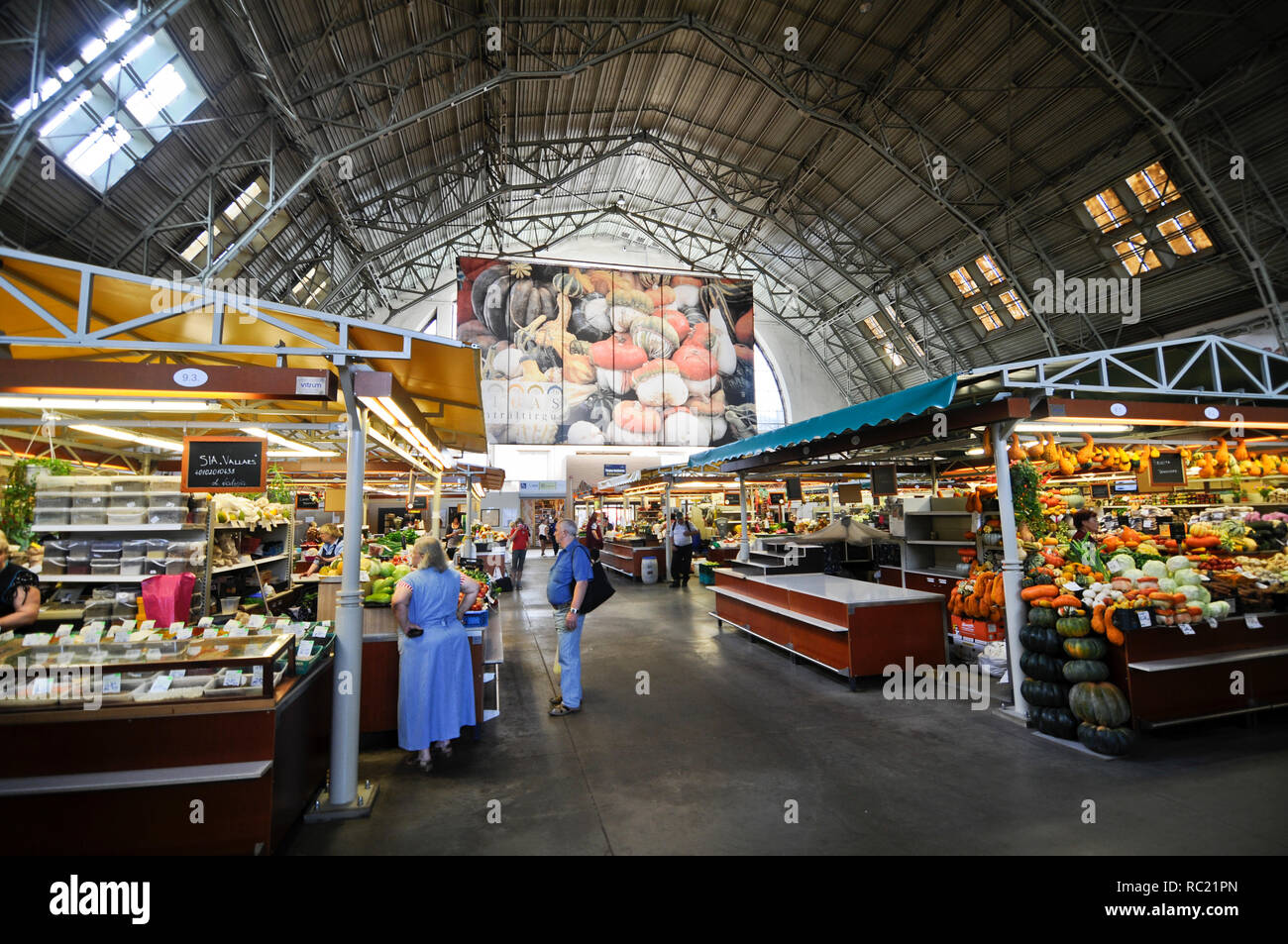 Zentralmarkt Riga Stockfotos und -bilder Kaufen - Alamy