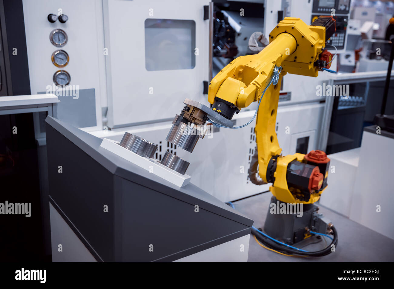 Automatisierte produktionslinien -Fotos und -Bildmaterial in hoher ...