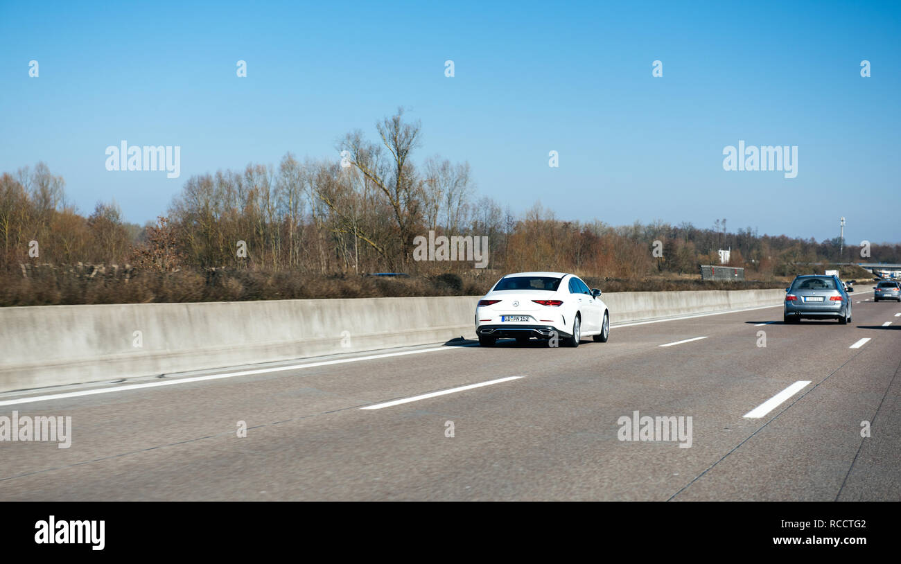Mb luxusauto -Fotos und -Bildmaterial in hoher Auflösung – Alamy