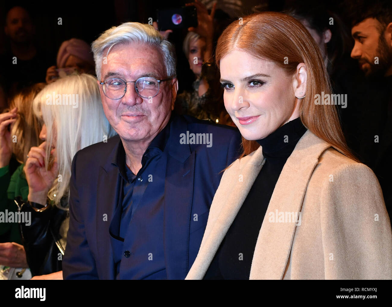Berlin, Deutschland. 15 Jan, 2019. Helmut Schlotterer (l), CEO der ...