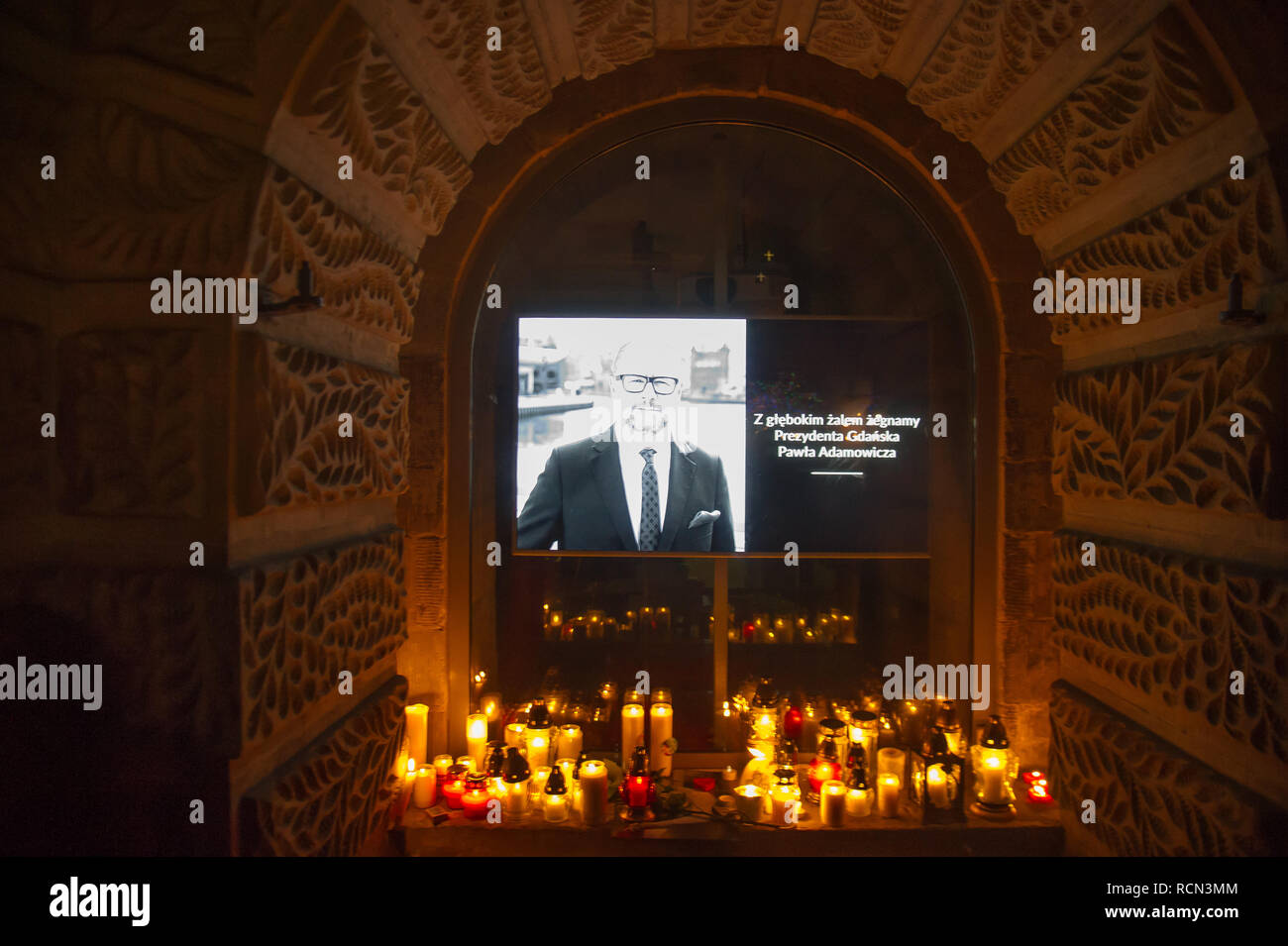 Danzig, Polen. 14 Jan, 2019. Trauer in Danzig, Polen, Nach der Danziger ...