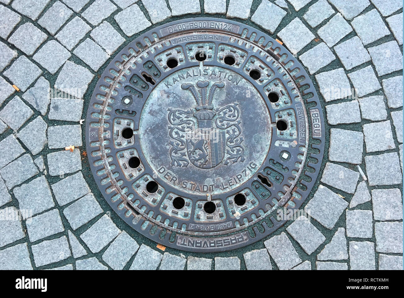 Leipzig germany coat arms -Fotos und -Bildmaterial in hoher Auflösung ...