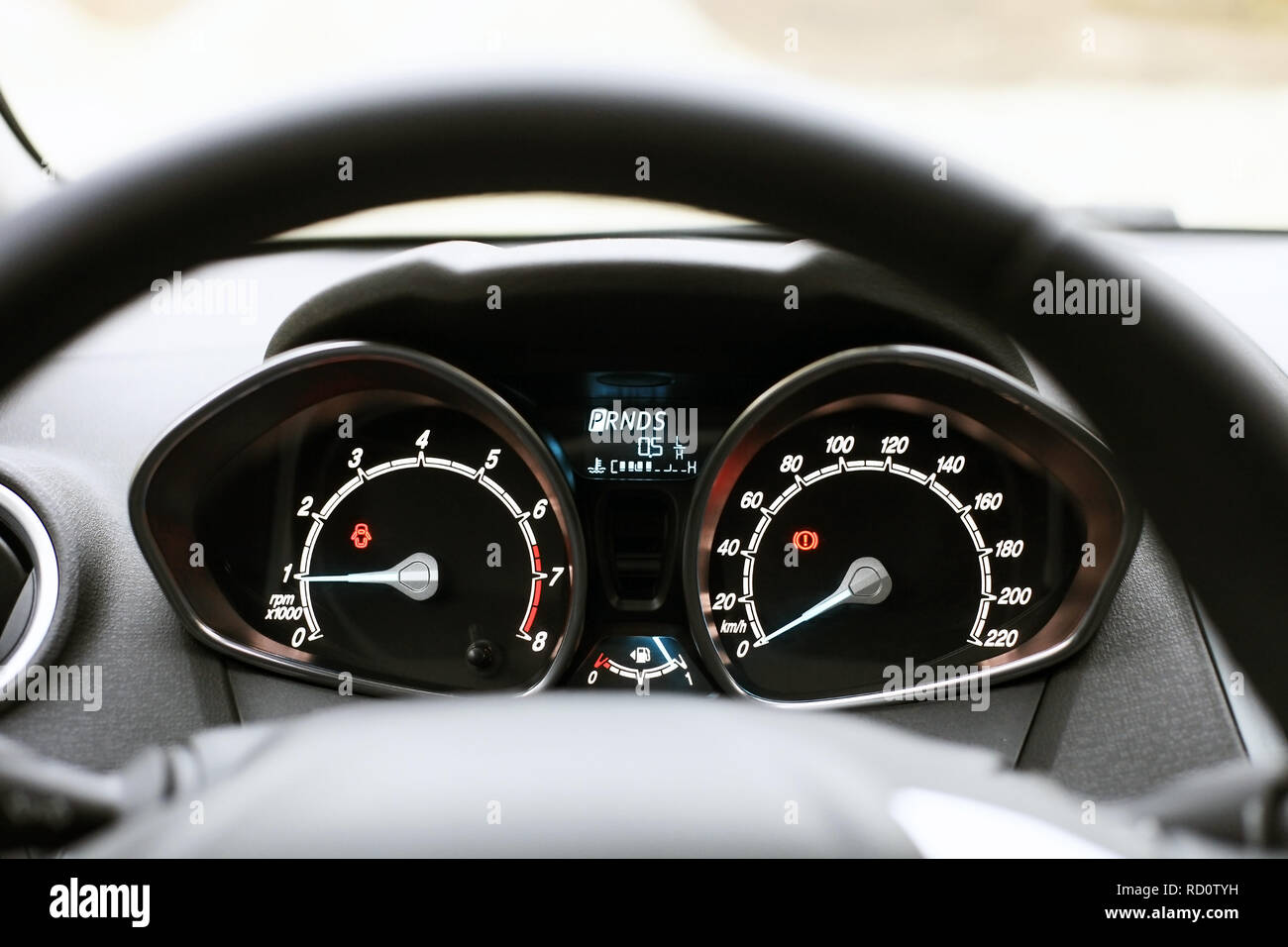 Speedometer Tachometer Stockfotos und -bilder Kaufen - Alamy