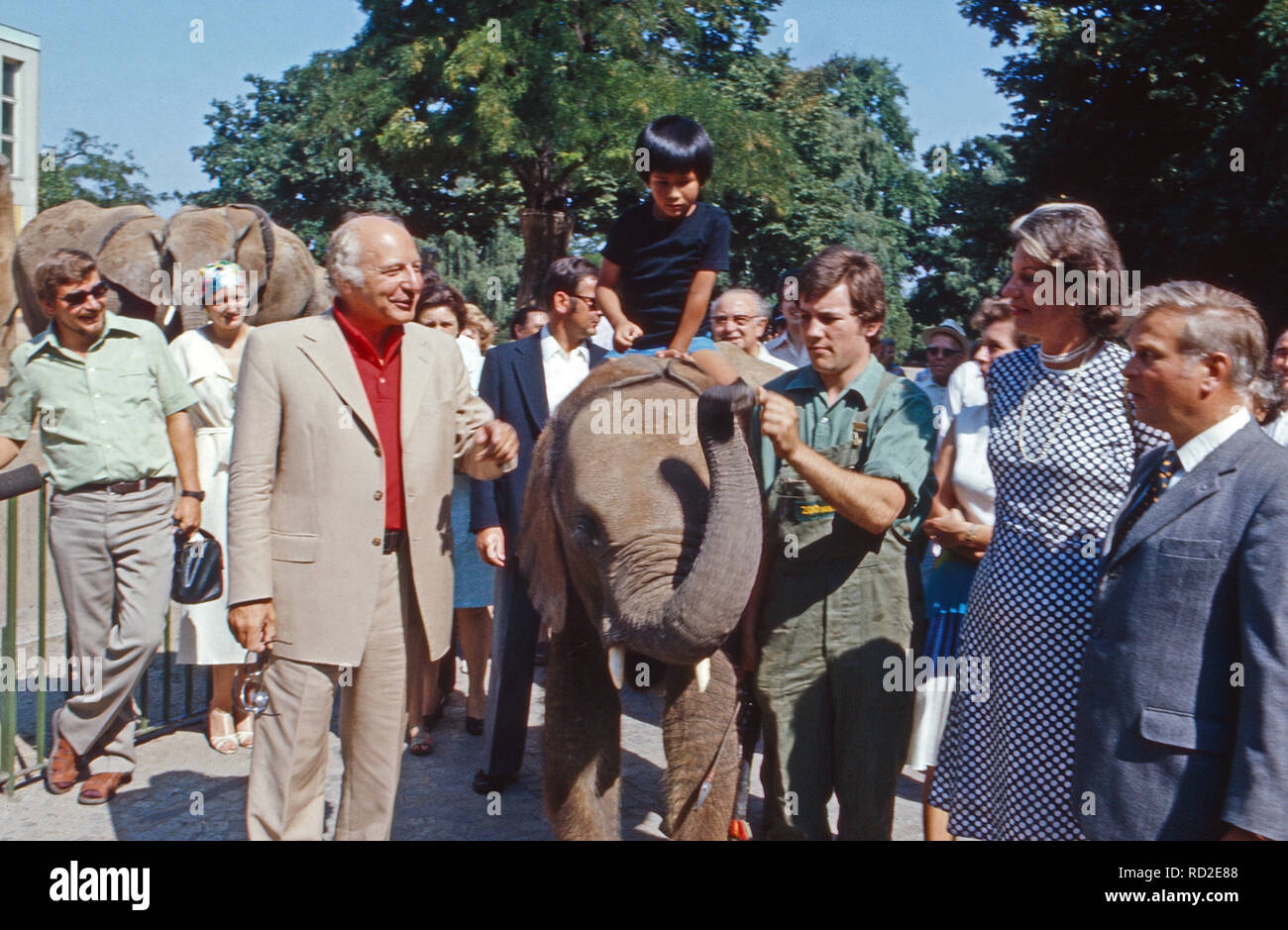 Person im ruhestand -Fotos und -Bildmaterial in hoher Auflösung – Alamy