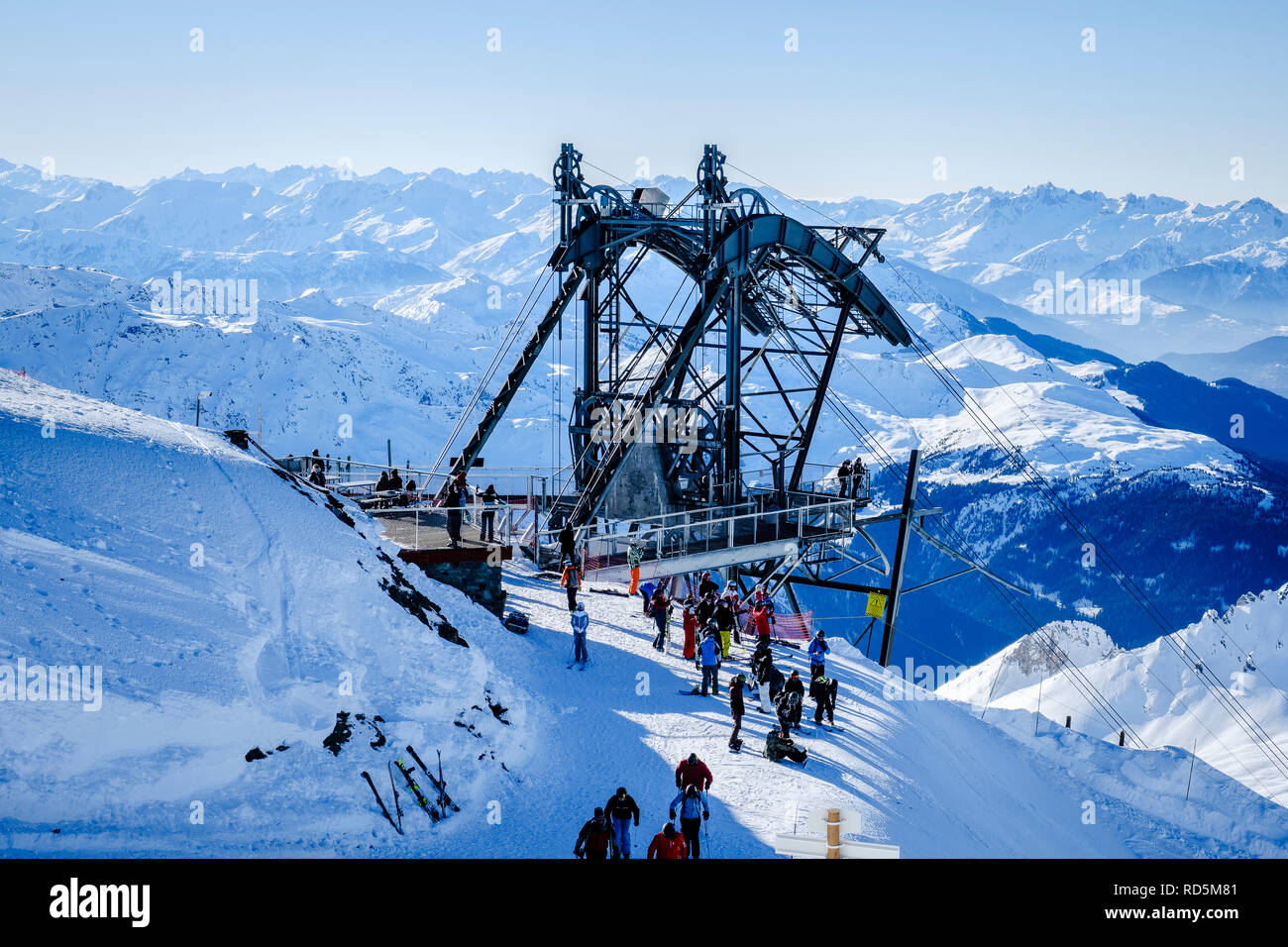 Skilift station Stockfotos und -bilder Kaufen - Alamy