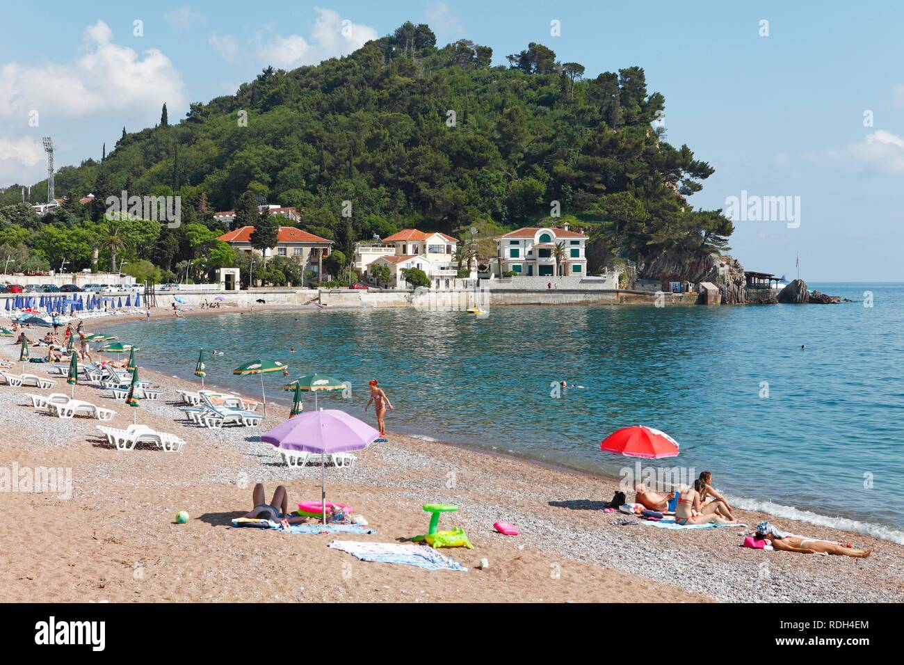 Montenegro petrovac beach adriatic -Fotos und -Bildmaterial in hoher ...