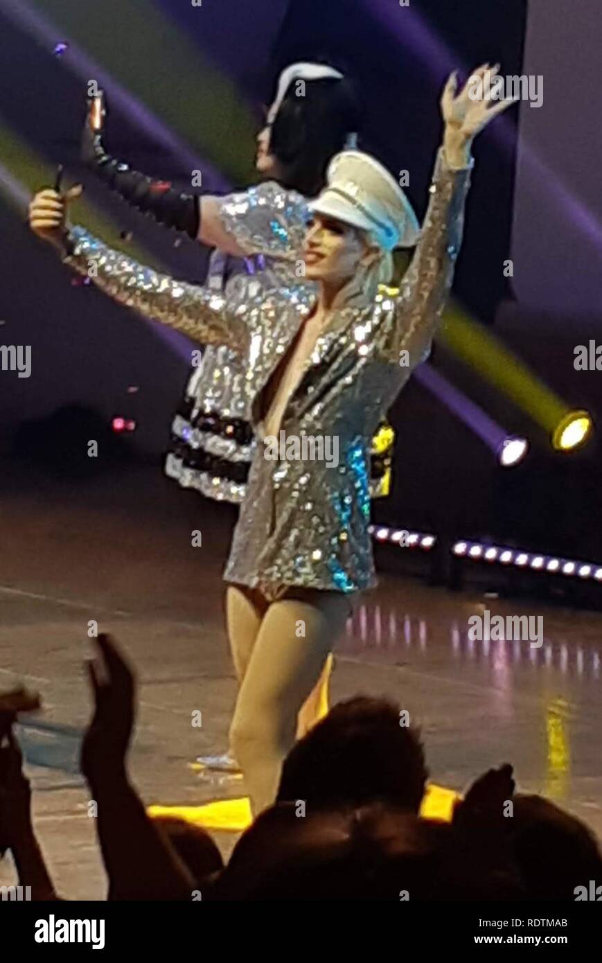 Drag queen geschichte -Fotos und -Bildmaterial in hoher Auflösung – Alamy
