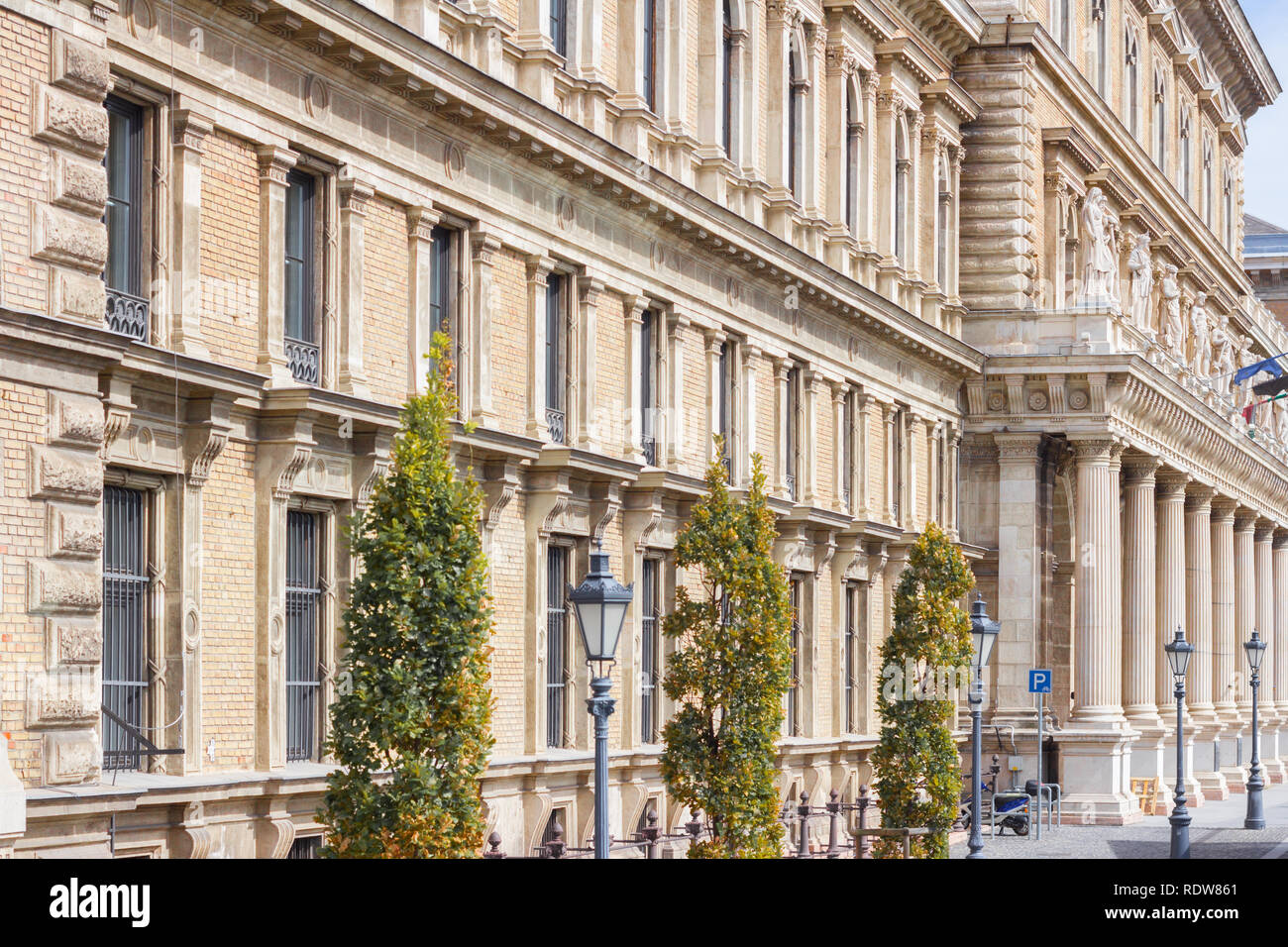 Neo renaissance architecture -Fotos und -Bildmaterial in hoher ...