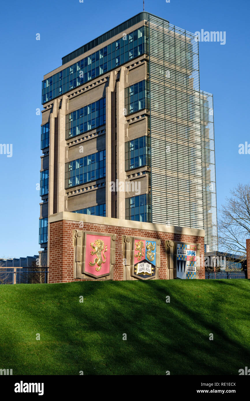 Birmingham coat of arms -Fotos und -Bildmaterial in hoher Auflösung – Alamy