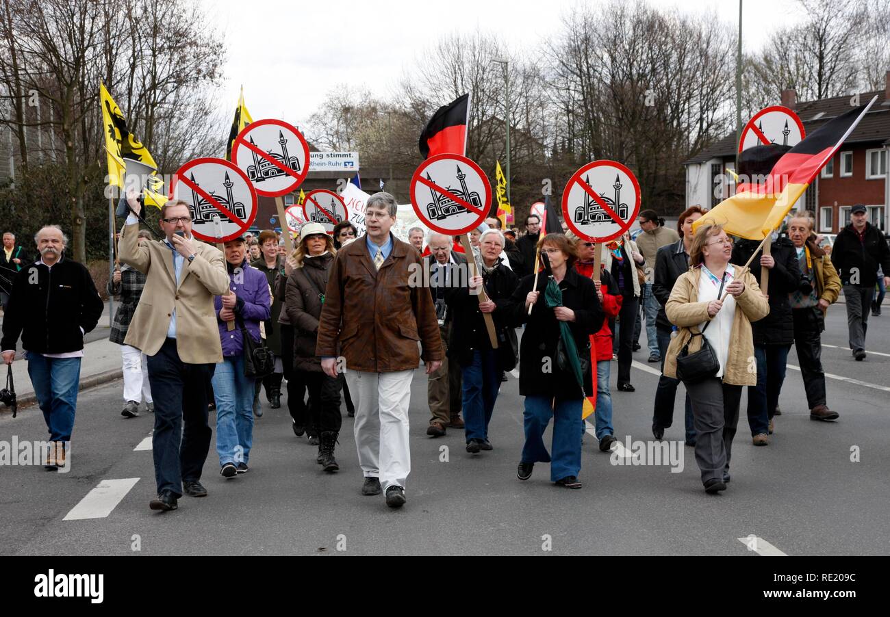 Npd poster germany -Fotos und -Bildmaterial in hoher Auflösung – Alamy