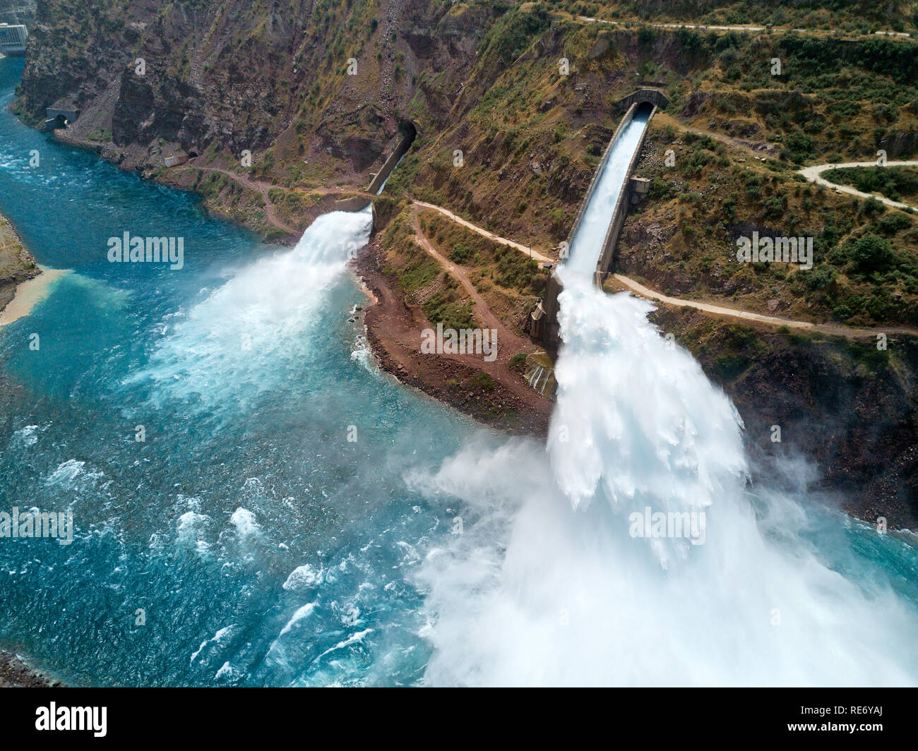 Nurek dam tajikistan -Fotos und -Bildmaterial in hoher Auflösung – Alamy