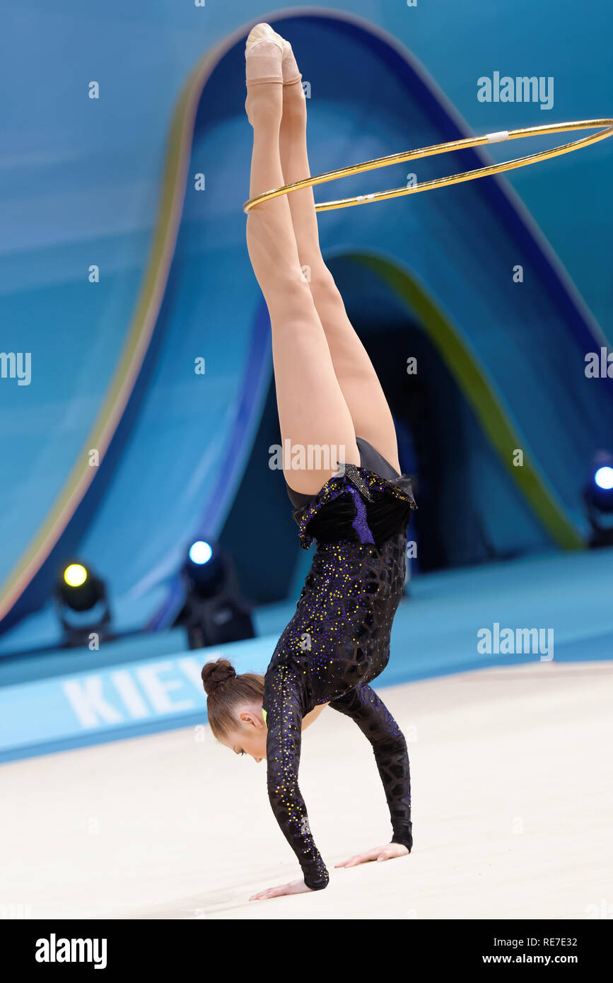 Ukrainischer rhythmischer turner -Fotos und -Bildmaterial in hoher ...