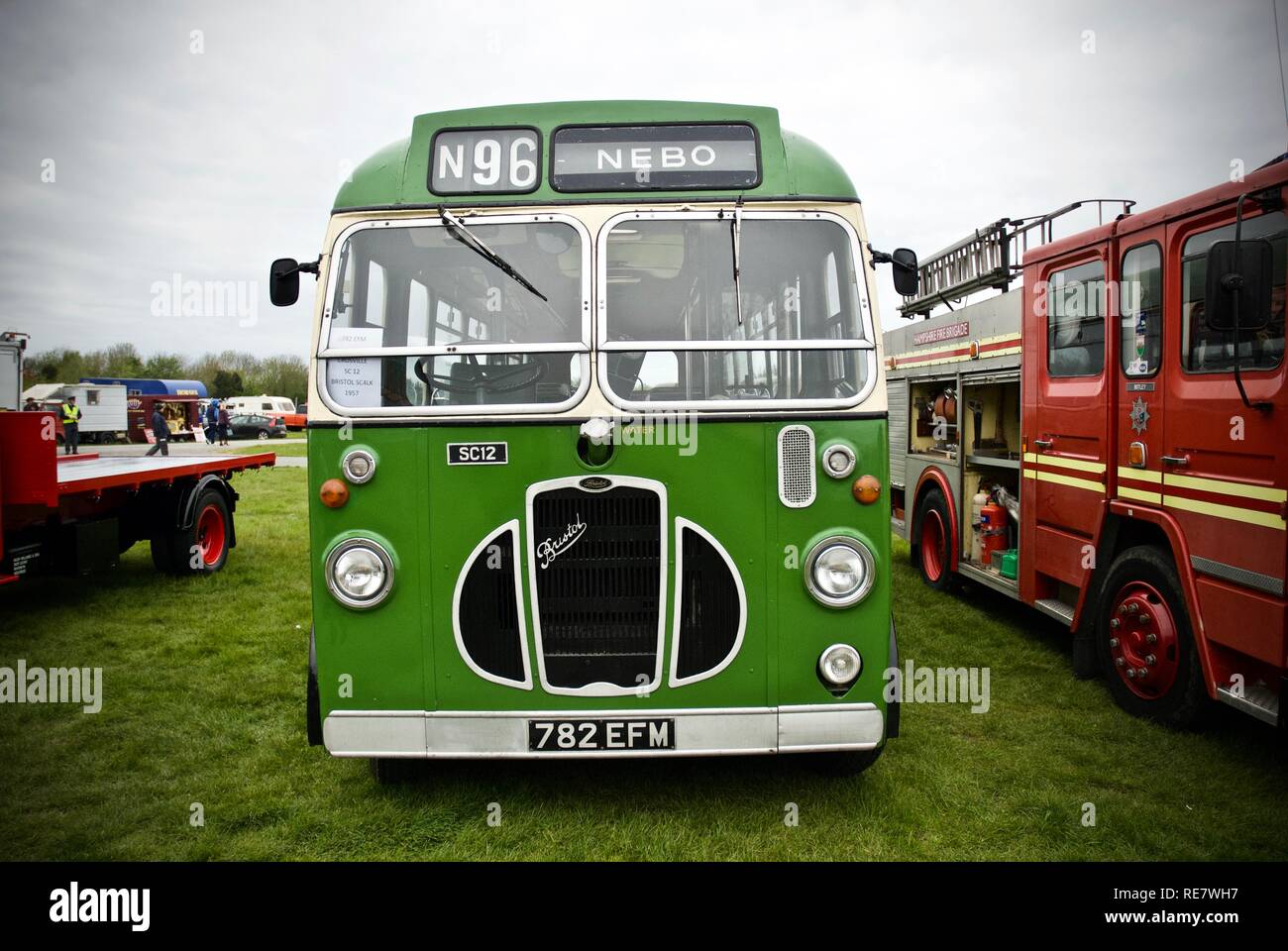 Vintage bus rally -Fotos und -Bildmaterial in hoher Auflösung – Alamy