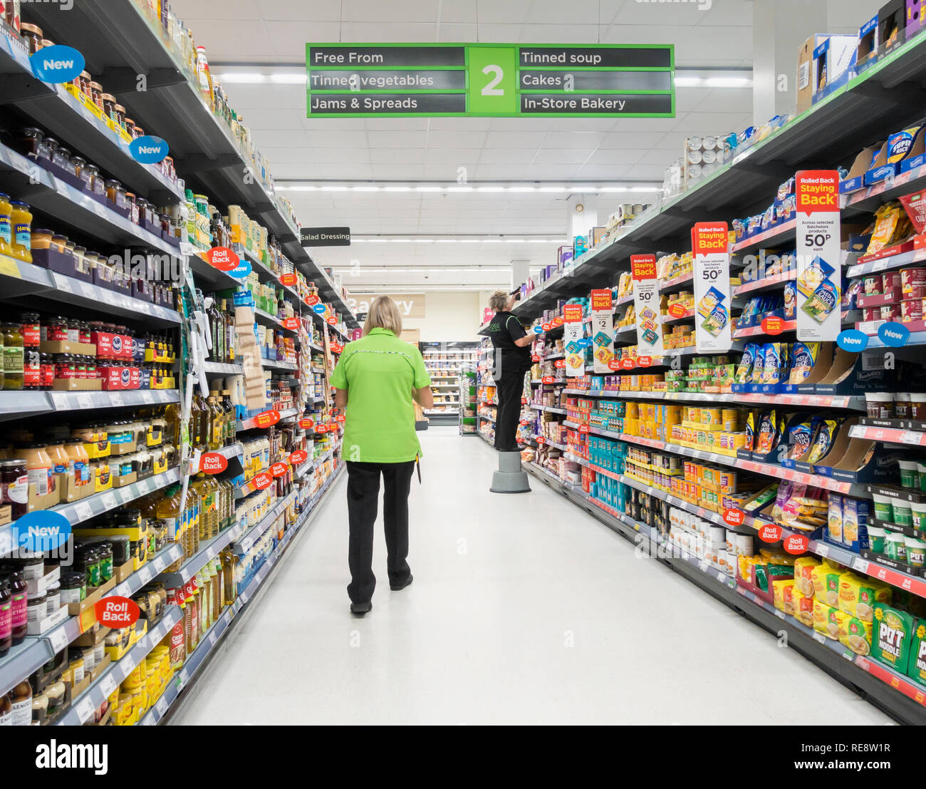 Asda supermarkt gang -Fotos und -Bildmaterial in hoher Auflösung – Alamy