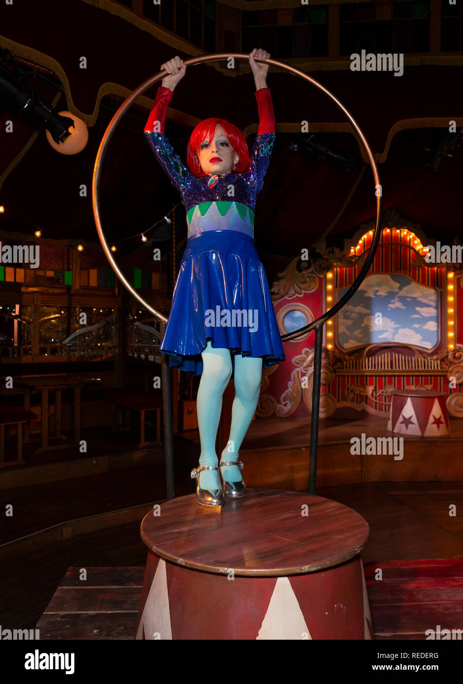 Desmond napoles -Fotos und -Bildmaterial in hoher Auflösung – Alamy