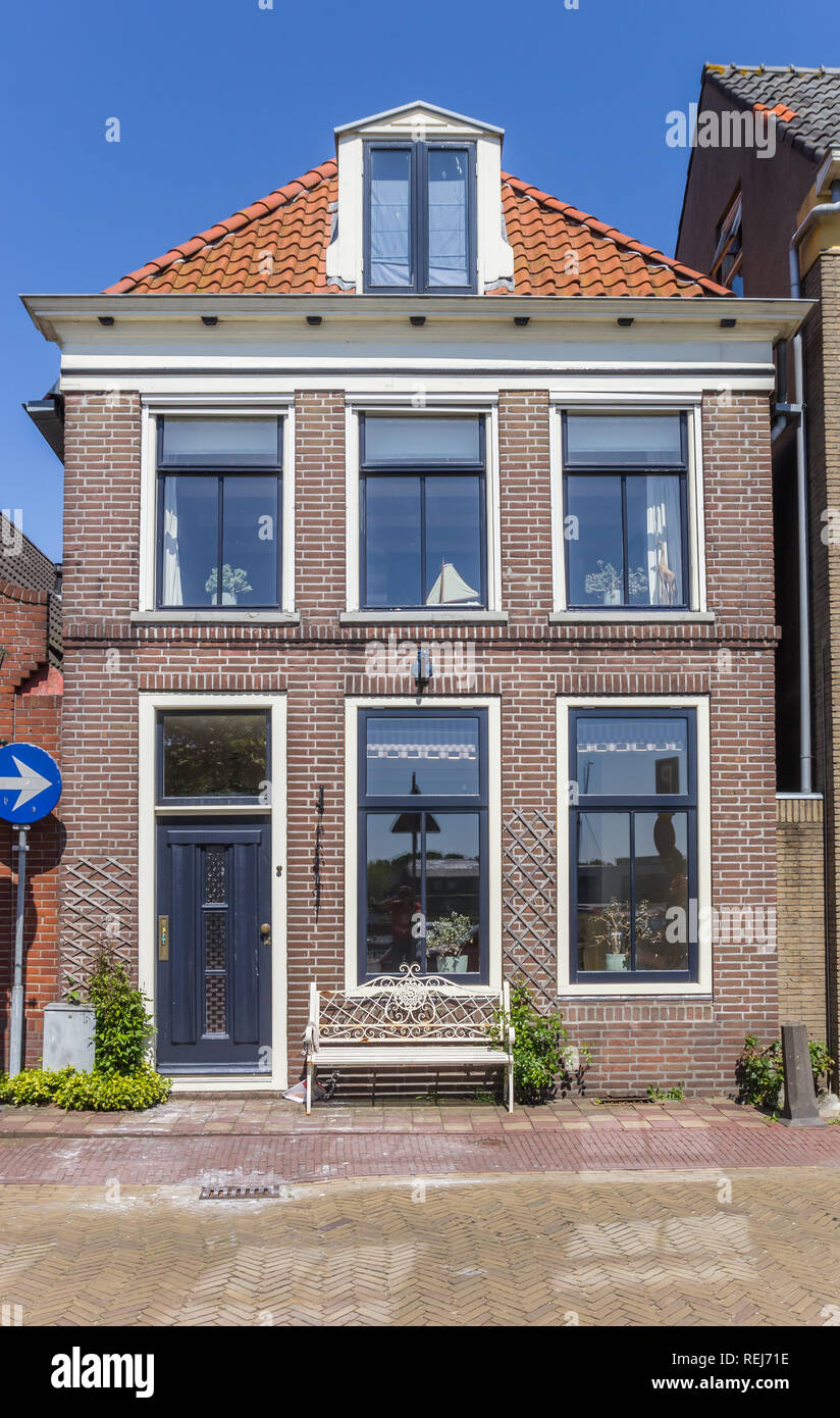 Typisches holländisches haus -Fotos und -Bildmaterial in hoher ...