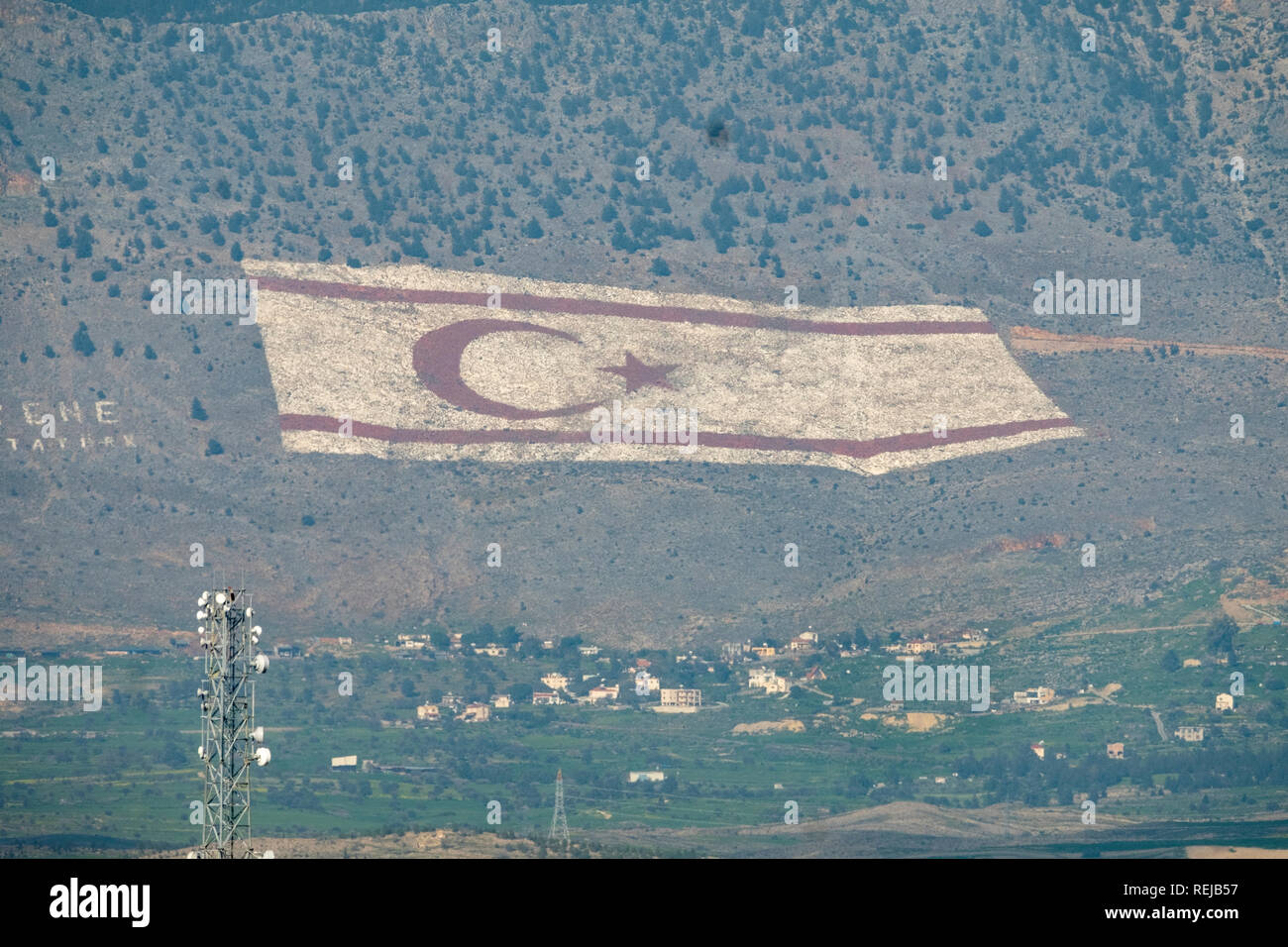 Trnc flagge -Fotos und -Bildmaterial in hoher Auflösung – Alamy