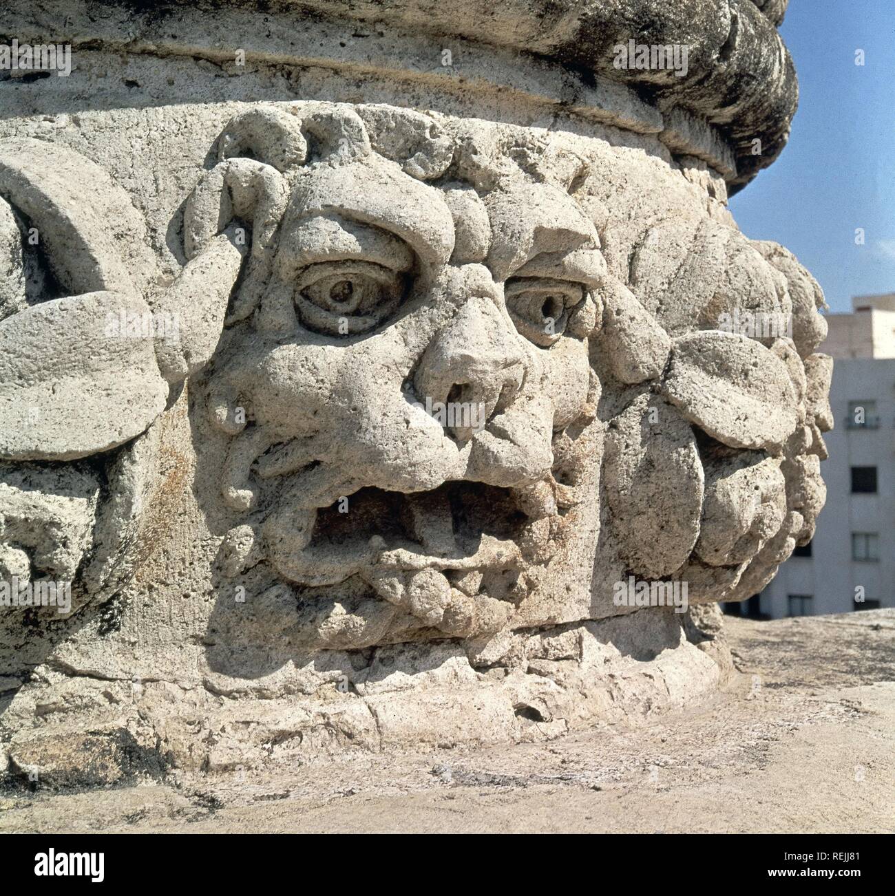 MASCARON - las mejores DE UNO DE LOS FLORONES DE LA PORTADA PRINCIPAL ...