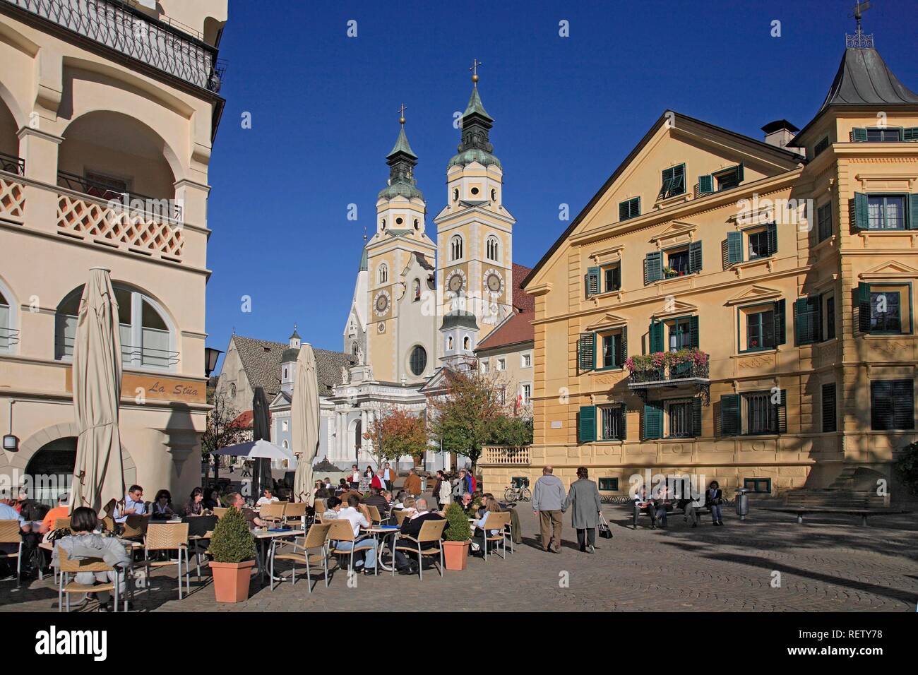 Brixen Cathedral Stockfotos und -bilder Kaufen - Alamy
