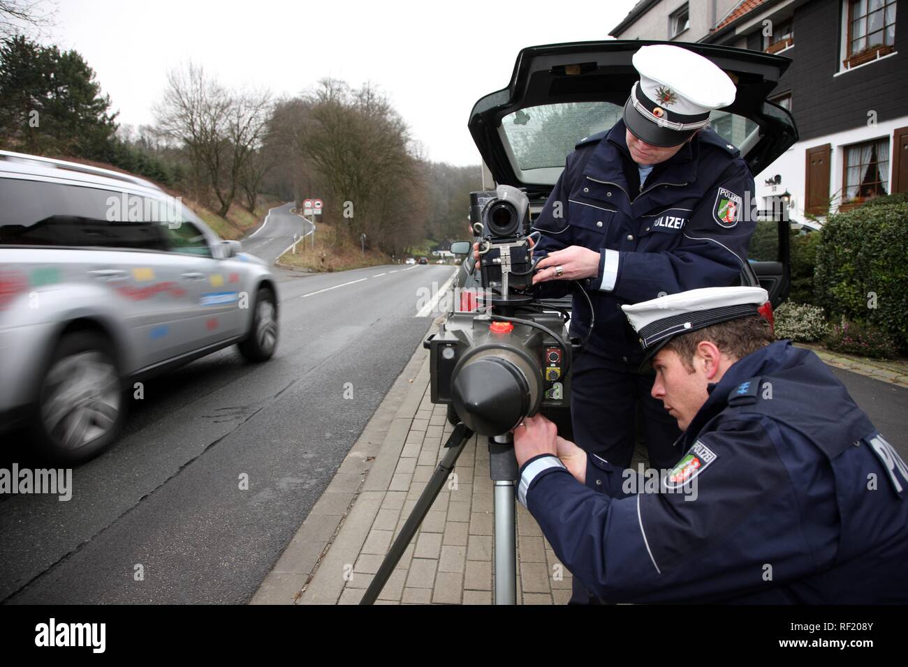 Speed Radar Germany Stockfotos und -bilder Kaufen - Alamy
