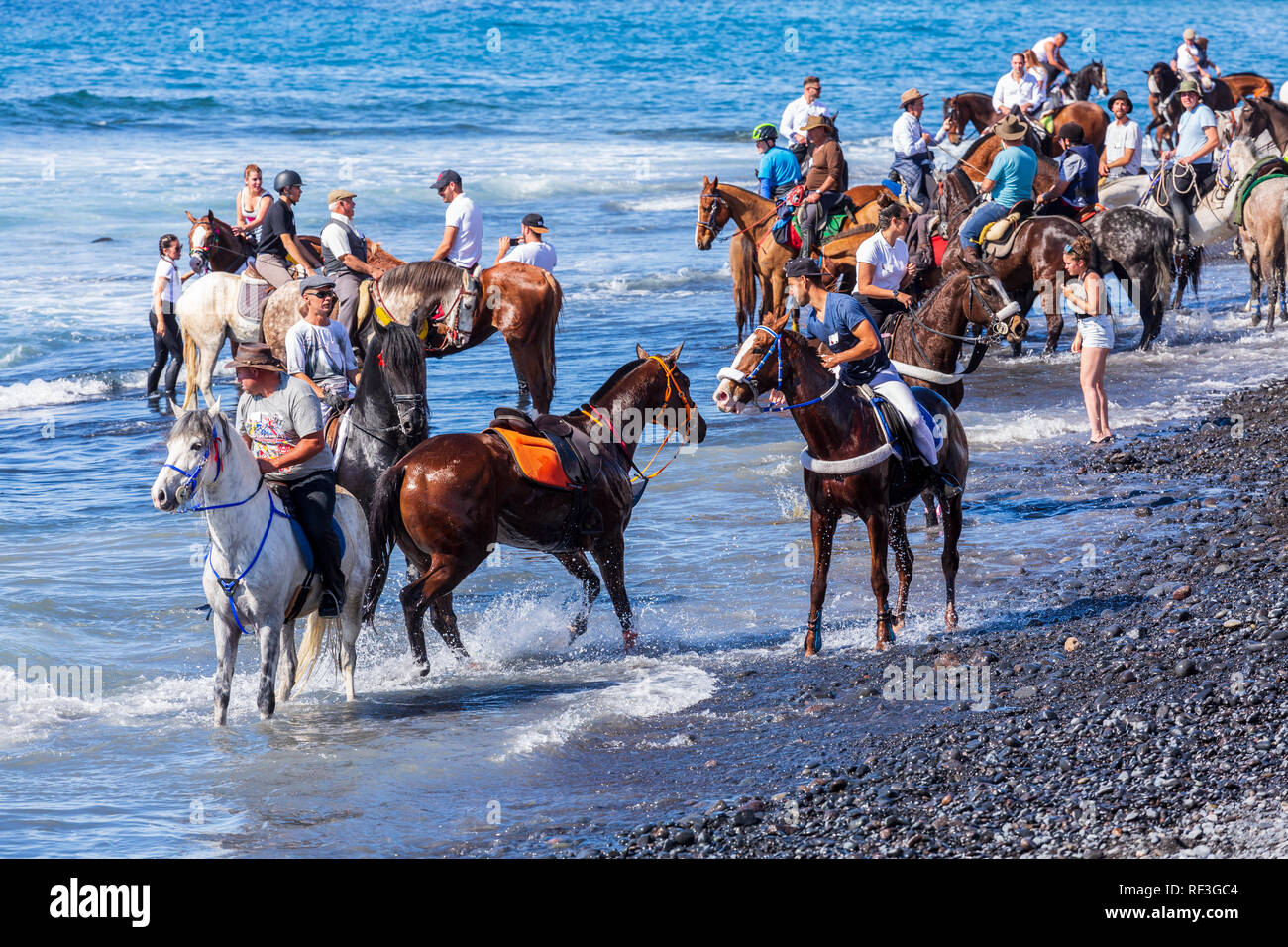 Playa Enramada, La Caleta, Costa Adeje, Teneriffa. 20. Januar 2019. Die jährlichen Baden der ...