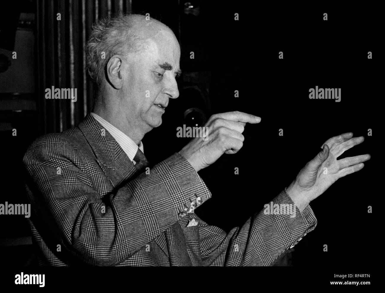 Wilhelm Furtwängler, 1955 Stockfotografie - Alamy
