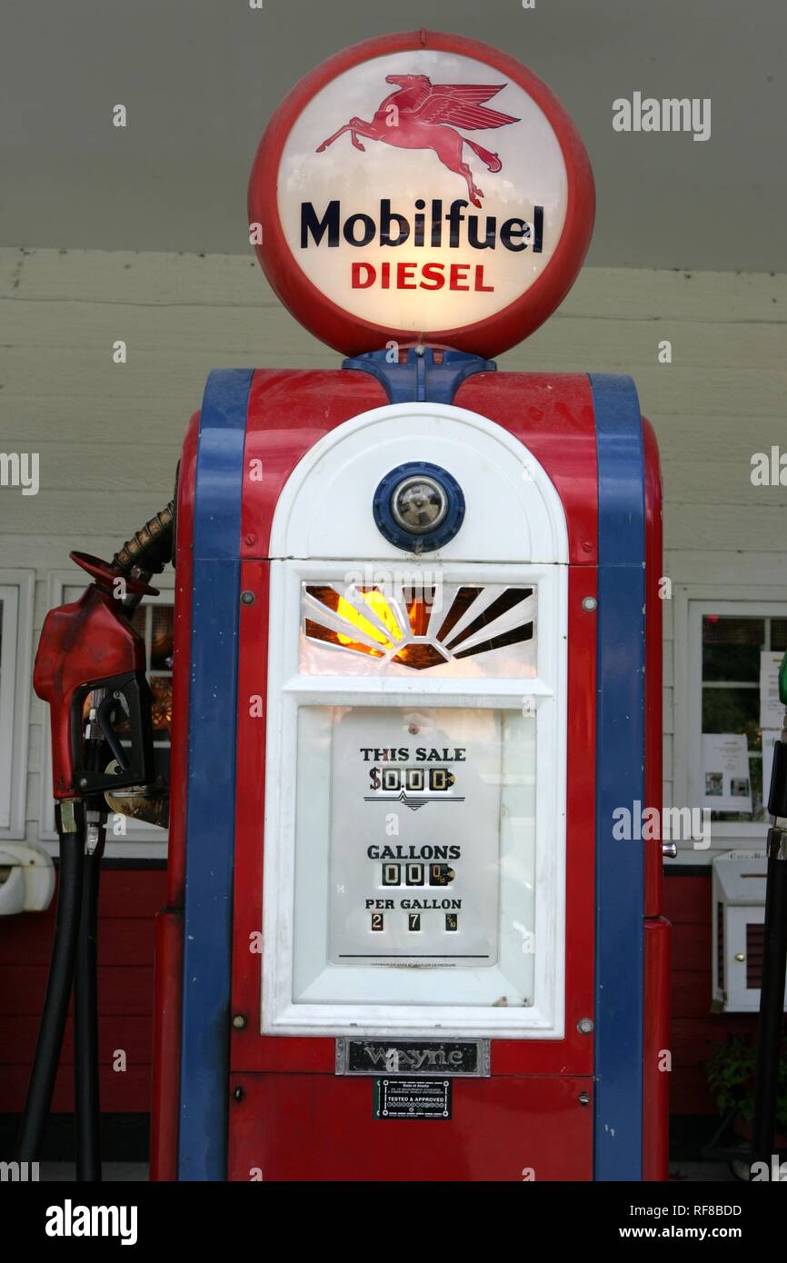 Retro tankstellen -Fotos und -Bildmaterial in hoher Auflösung – Alamy