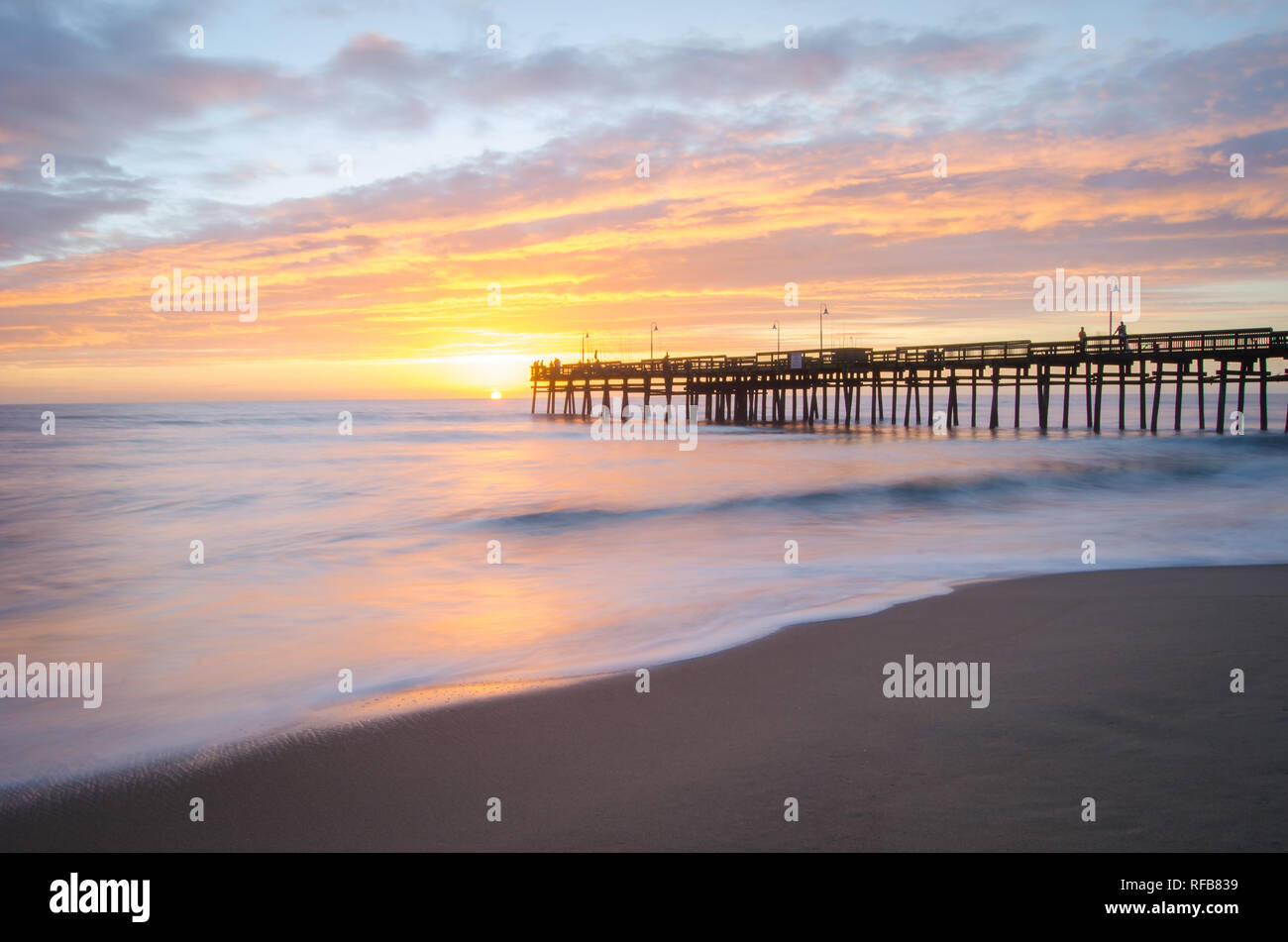Virginia strand sonnenaufgang -Fotos und -Bildmaterial in hoher ...