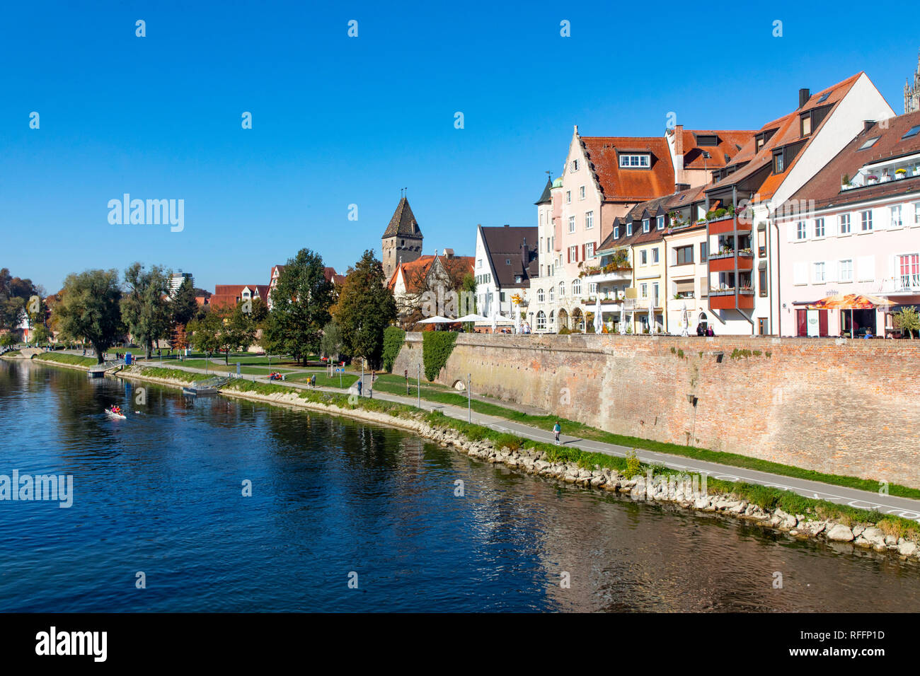 Ulm, die Skyline der Altstadt mit Turm der Metzger, Teil der ...
