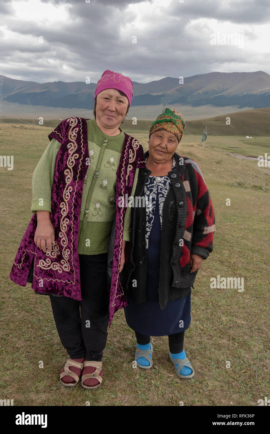 Kasachische frauen -Fotos und -Bildmaterial in hoher Auflösung – Alamy